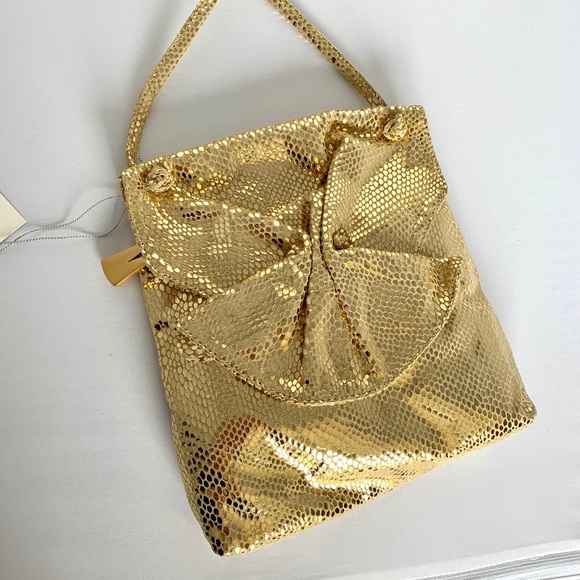 Liza Ganz New York | Bags | Vintage Liza Ganz Metallic Gold Flap ...